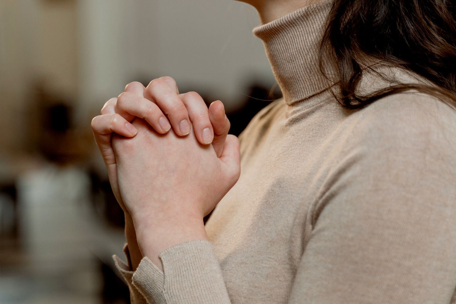 40 Daily Prayers for Today (+ Inspiring Bible Verses)